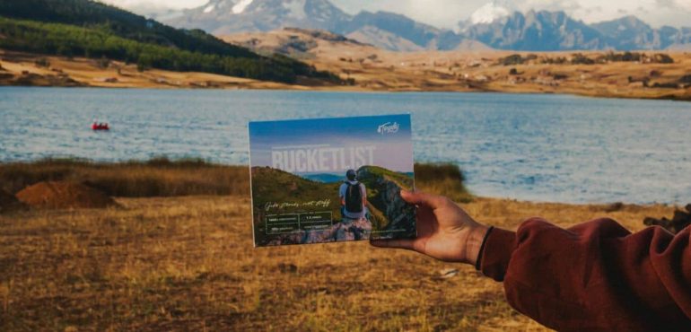 10 Once in a Lifetime Experiences to Add to Your Bucket List - Tinggly